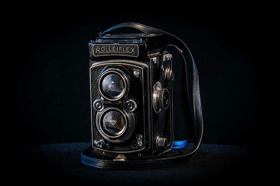 Best Film Cameras of the 90s: Iconic 35mm, Medium Format & Point-and ...